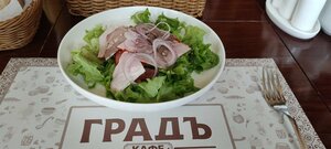 Grad (Novaya ulitsa No:2А, Gorodets), kafe  Gorodets'ten