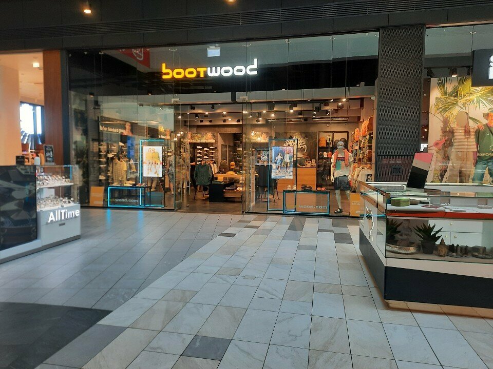 Ayakkabı mağazaları Bootwood, Moskova, foto