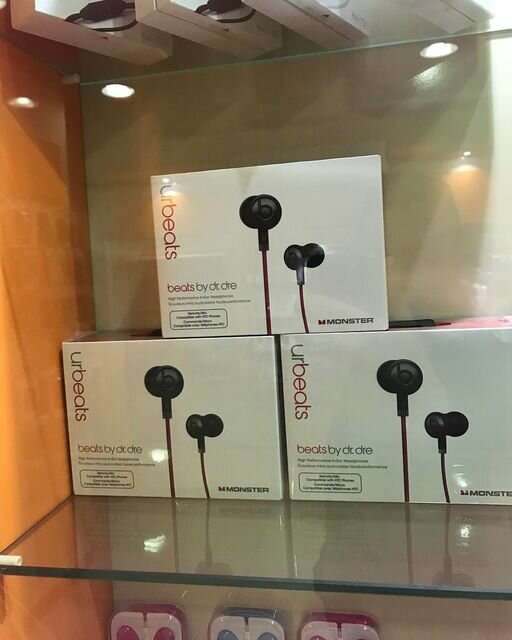 Cep telefonu ve aksesuarları satış mağazaları Telefoncu, İstanbul, foto