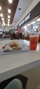 Vaffel (Zavelichenskaya ulitsa No:23, derevnya Borisovichi), kafe  Pskovskaya oblastından