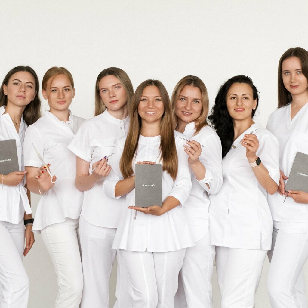 Özel ağız ve diş sağlığı klinikleri ve muayenehaneleri Akvilio, Zavoljye, foto