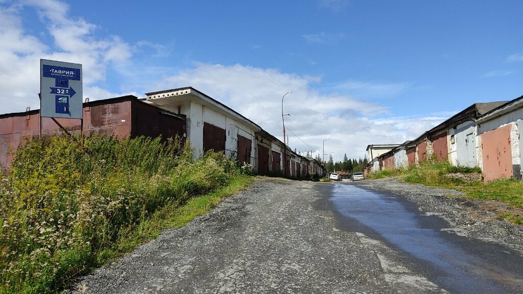 Garajlar ГК Таврия, Zlatoust, foto