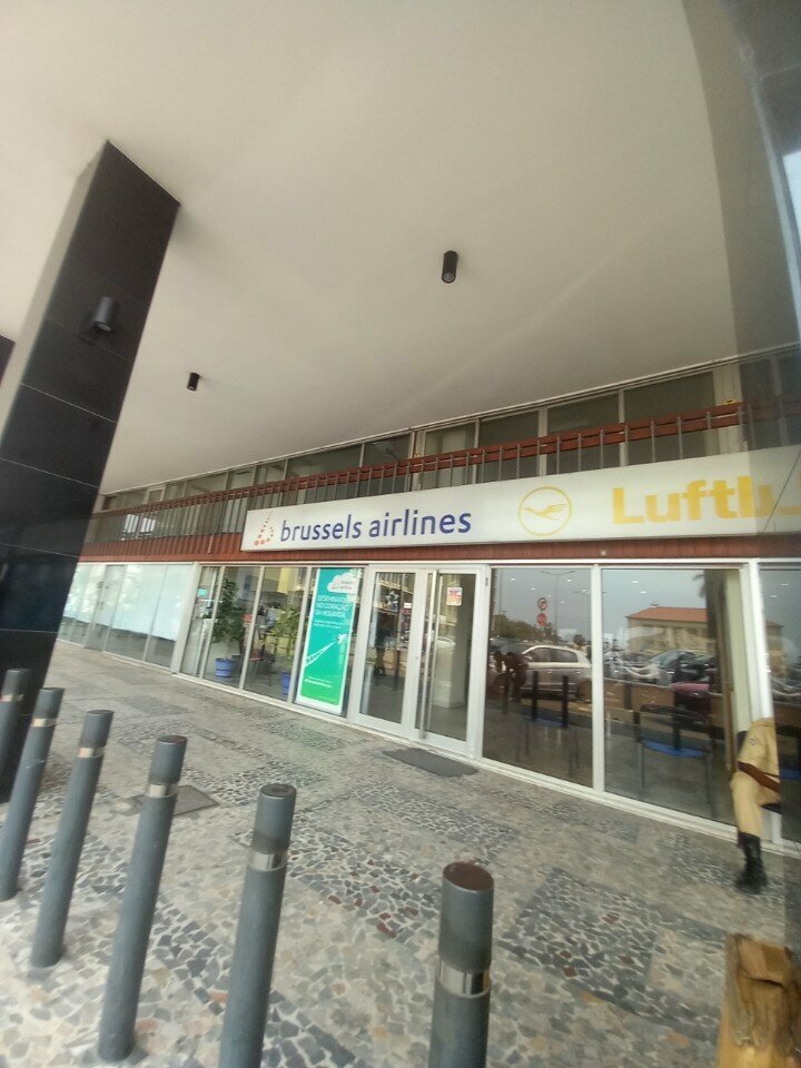 Seyahat acenteleri Brussels airline, Loanda, foto