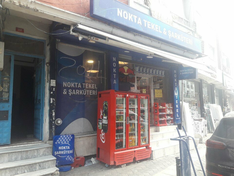 Alkollü içecekler Nokta Tekel & Şarküteri, İstanbul, foto