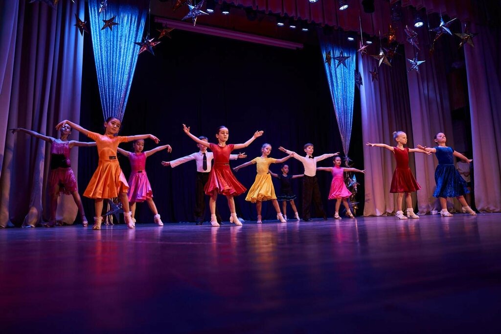 Dans okulları Триумф Дэнс, Timaşovsk, foto