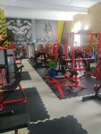 Фитнес клуб Атлет (ulitsa Gagarina No:50), spor ve jimnastik salonları  Otradny'den