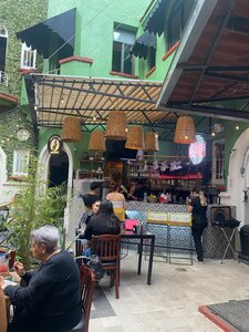Mezcalería Conejo EN la Luna (-), restoran  Mexico Eyaleti'nden