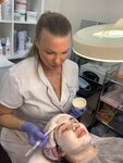 Cosmo Beauty Care (Institutskaya ulitsa No:4с1, Nakhabino Urban-type Settlement), kozmetoloji, kozmetik salonları  Moskova ve Moskovskaya oblastından