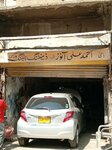 Ahmed Ali autos (Province of Sindh, Karachi, Jamshed Road), boya ve cila malzemeleri üretim ve satış yerleri  Karaçi'den