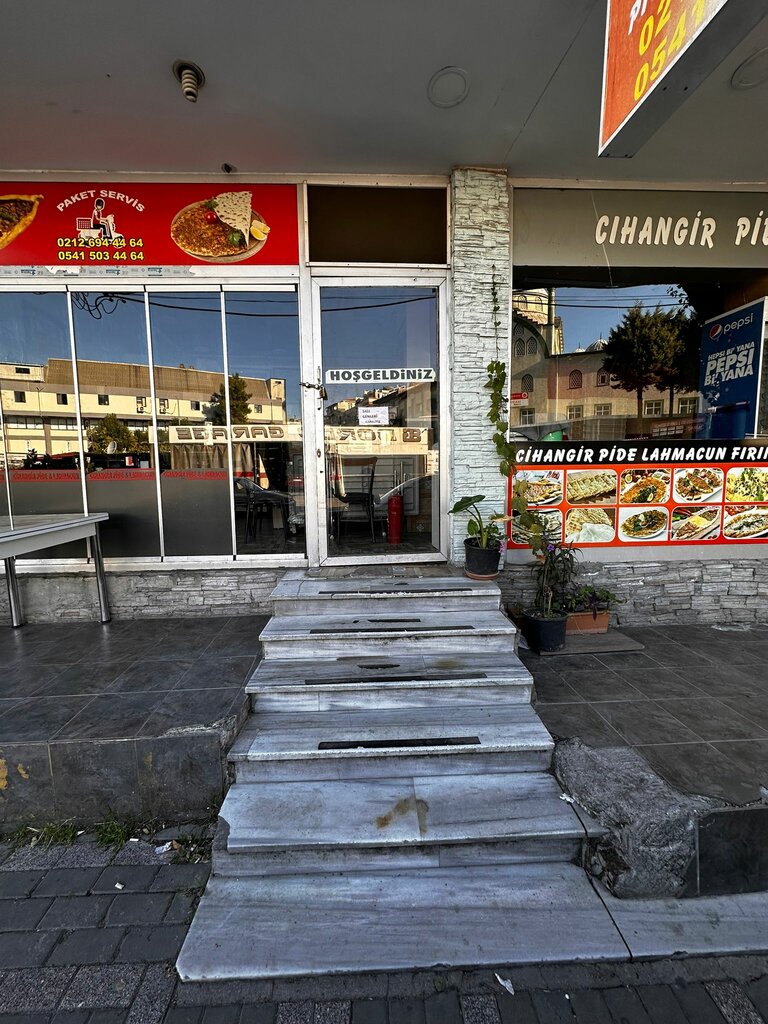 Kafe Cihangir Pide Lahmacun Fırını, İstanbul, foto