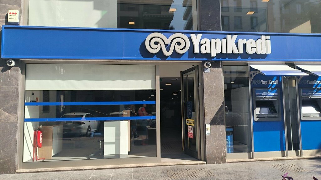 Banka Yapı Kredi, Antalya, foto