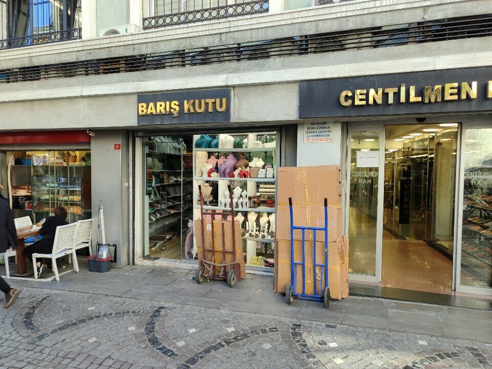 Satış ekipmanları firmaları Barış Kutu, İstanbul, foto