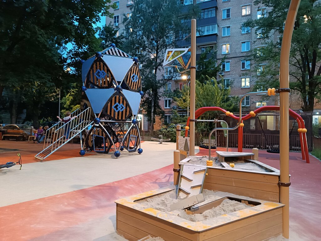 Oyun alanı Playground, Moskova, foto