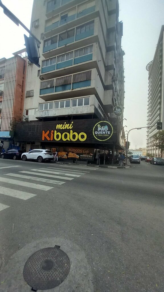 Süpermarket Kibabo, Loanda, foto