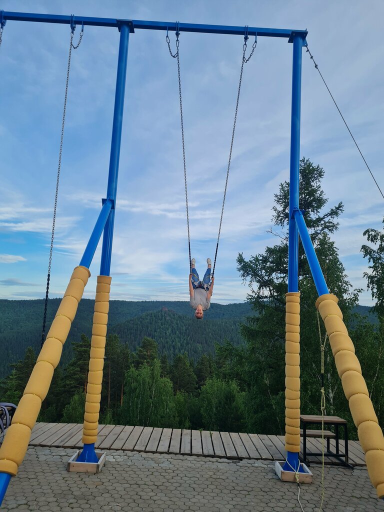 Atraksiyon Качели над облаками, Krasnoyarski krayı, foto