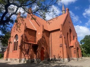 Tserkov Preobrazheniya Gospodnya v Zelenogradske (Moskovskaya ulitsa No:40А, Zelenogradsk), ortodoks kiliseleri  Zelenogradsk'tan
