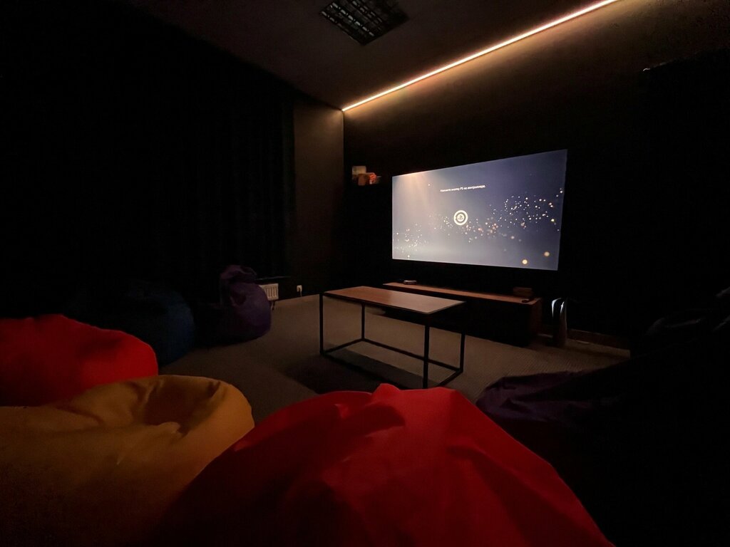 Sanal gerçeklik kulübü Game Zone, Borovichy, foto