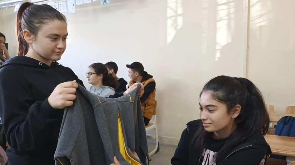 Lise Saratlı Çok Programlı Anadolu Lisesi, Gülağaç, foto