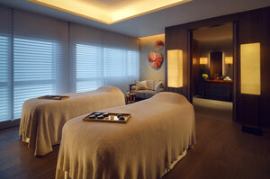Park Hyatt Guangzhou (Guangdong Province, Sub-provincial city Guangzhou, Line 5, Zhujiang New Town metro station), otel  Guangzhou'dan