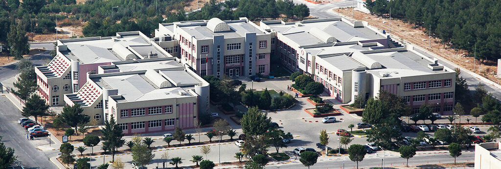 Üniversiteler Dokuz Eylül Üniversitesi Mimarlık Fakültesi, İzmir, foto