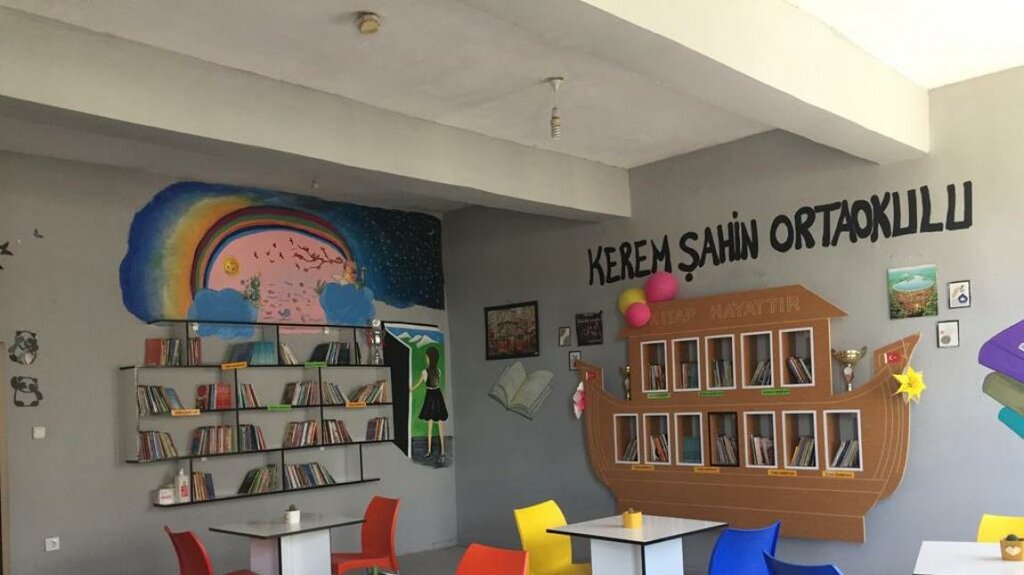 Ortaokul Kerem Şahin Ortaokulu, Patnos, foto