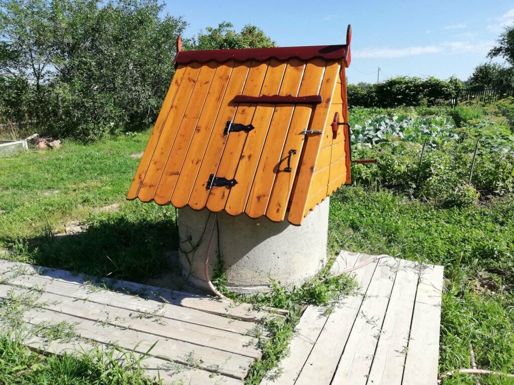 Kuyuların kazılması KuyuGOLD, Stupino, foto