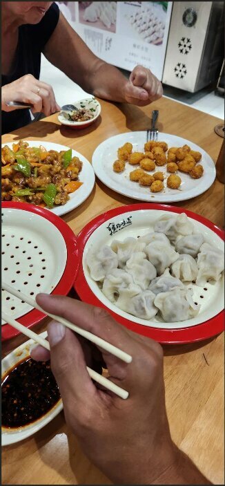Kantin, yemekhane Вкус дома, пельмени ручной работы, Jilin, foto