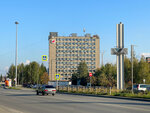 Уральские локомотивы (Sverdlovsk Region, Verkhnyaya Pyshma, Lesnaya Street), giriş işareti  Verhniaya Pyşma'dan