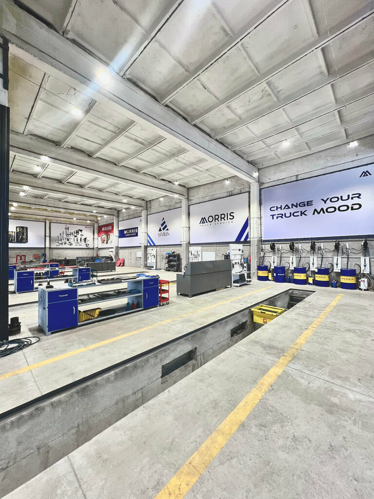 Kamyonların onarımı Morris Truck Service, Erivan, foto