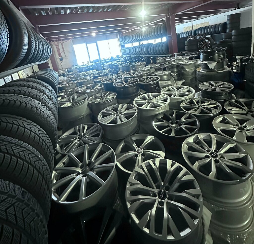 Depo 058 by Al Edlichko, Moskova ve Moskovskaya oblastı, foto