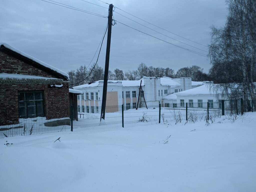 Ortaokul Средняя общеобразовательная школа № 2, Karabaş, foto