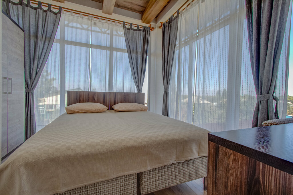 Otel Hillside, Karakol, foto