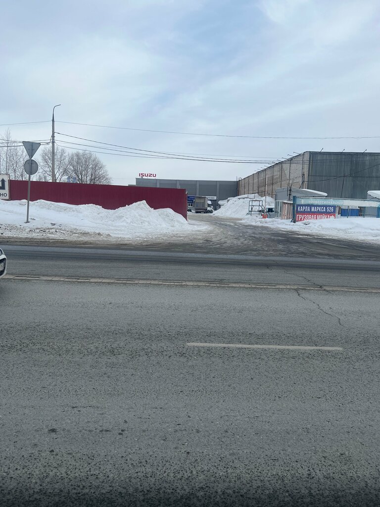 Yediemin otoparkları Munitsipalnaya sluzhba evakuatsii, Samara, foto