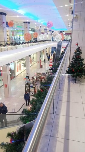 Alışveriş merkezleri VolgaMoll, Voljski, foto
