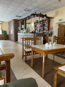 Kafe Novy Svet (Bresckaja voblasć, Ivacevicki District, M-1, 153-y kilometr), kafe  Brestskaya oblastından