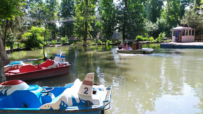 Kültür ve eğlence parkları Balykchy Park of Culture and Recreation, Andican eyaleti, foto