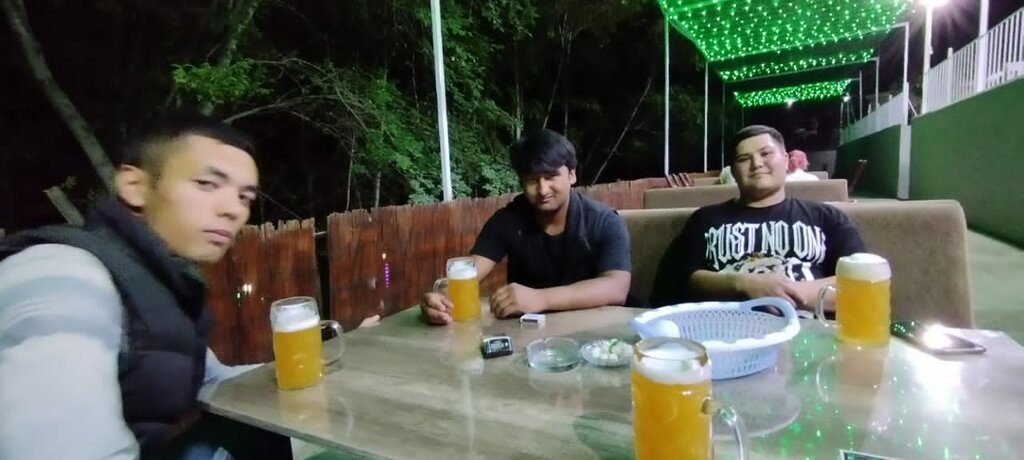 Kafe Сойча, Kânibâdâm, foto