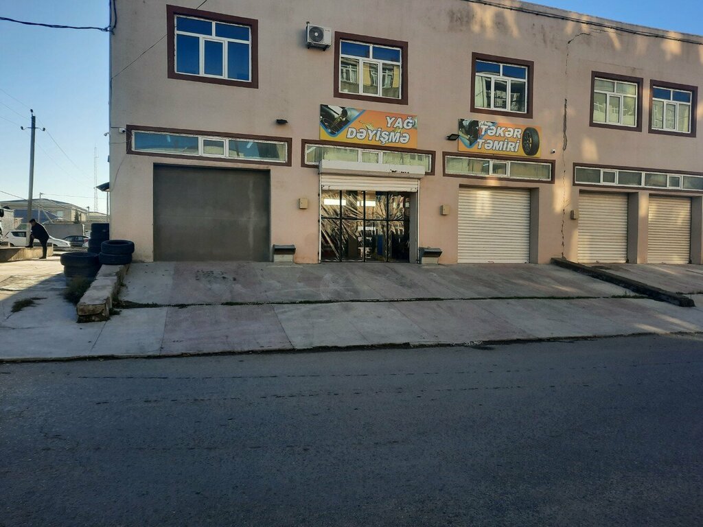 Express yağ değişim noktası Yağ Dəyişmə, Sumgayıt, foto