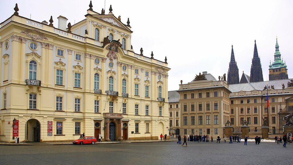 Turistik yerler Erzbischöfliches Palais, Prag, foto