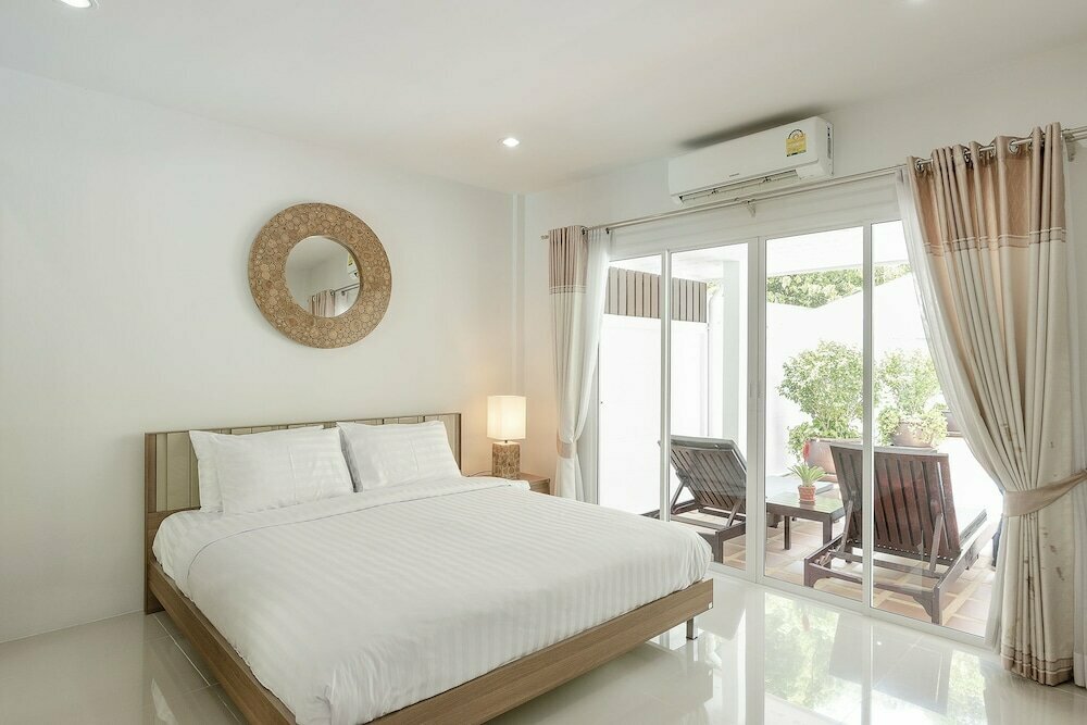 Otel BaanPromphun Pool Villa by Bv, Phuket Eyaleti, foto