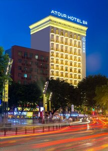 Chongqing Riverside Youth Hostel (Chongqing, Yuzhong District), otel  Chongqing'den