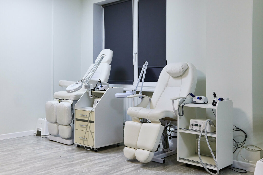 Kuaför meslek eğitimi Pedicure and podology courses Yekateriny Malyuginoy, Saint‑Petersburg, foto