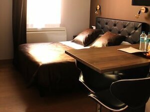 Appart Hotel Relax SPA (Pays de la Loire, Mayenne, Arrondissement de Laval, Montourtier, Le Lince), otel