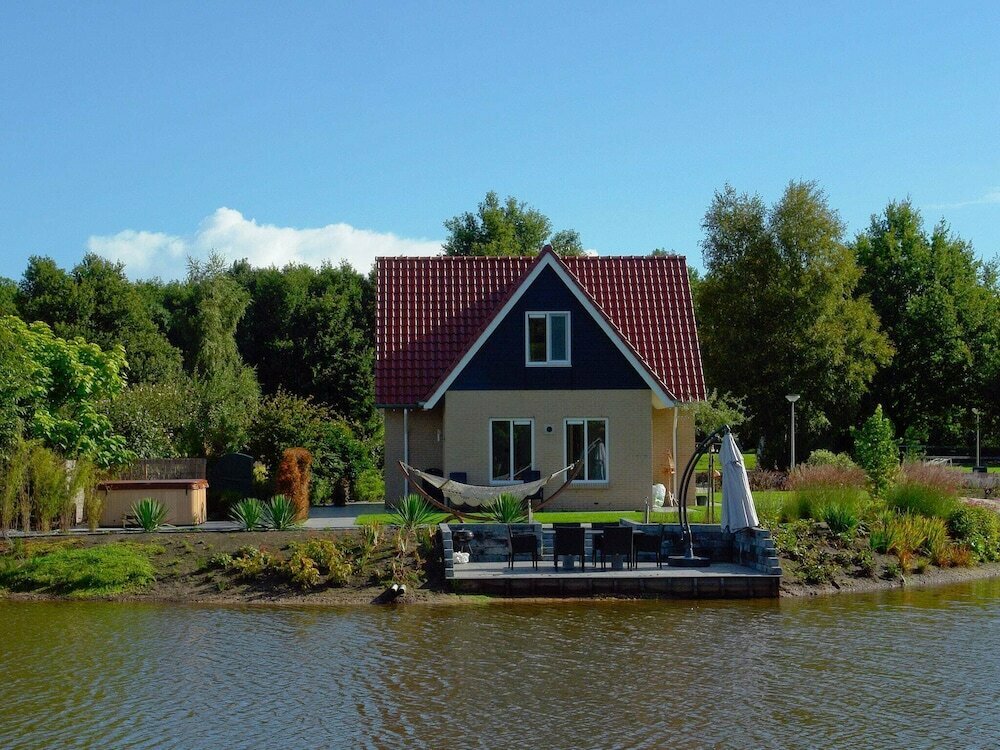 Otel House With Bubble Bath, Drenthe, foto