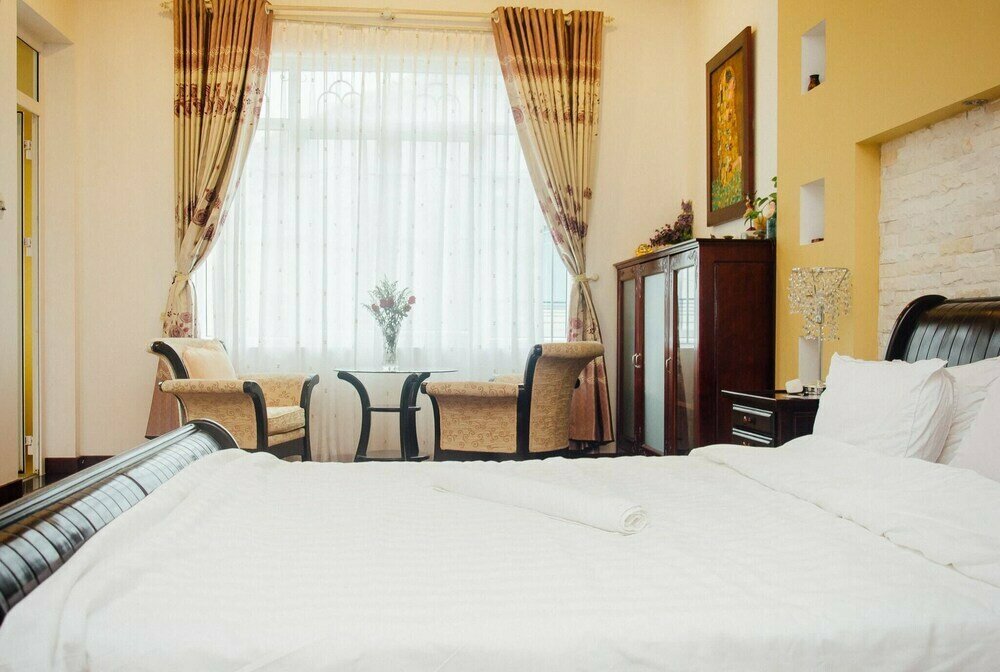 Otel Hillside Homestay Hue - Mansion Room, Hue, foto