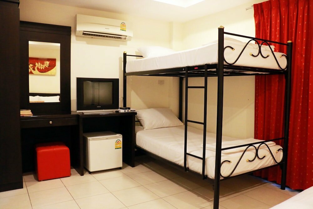 Otel Nirvana Inn Patong, Phuket Eyaleti, foto