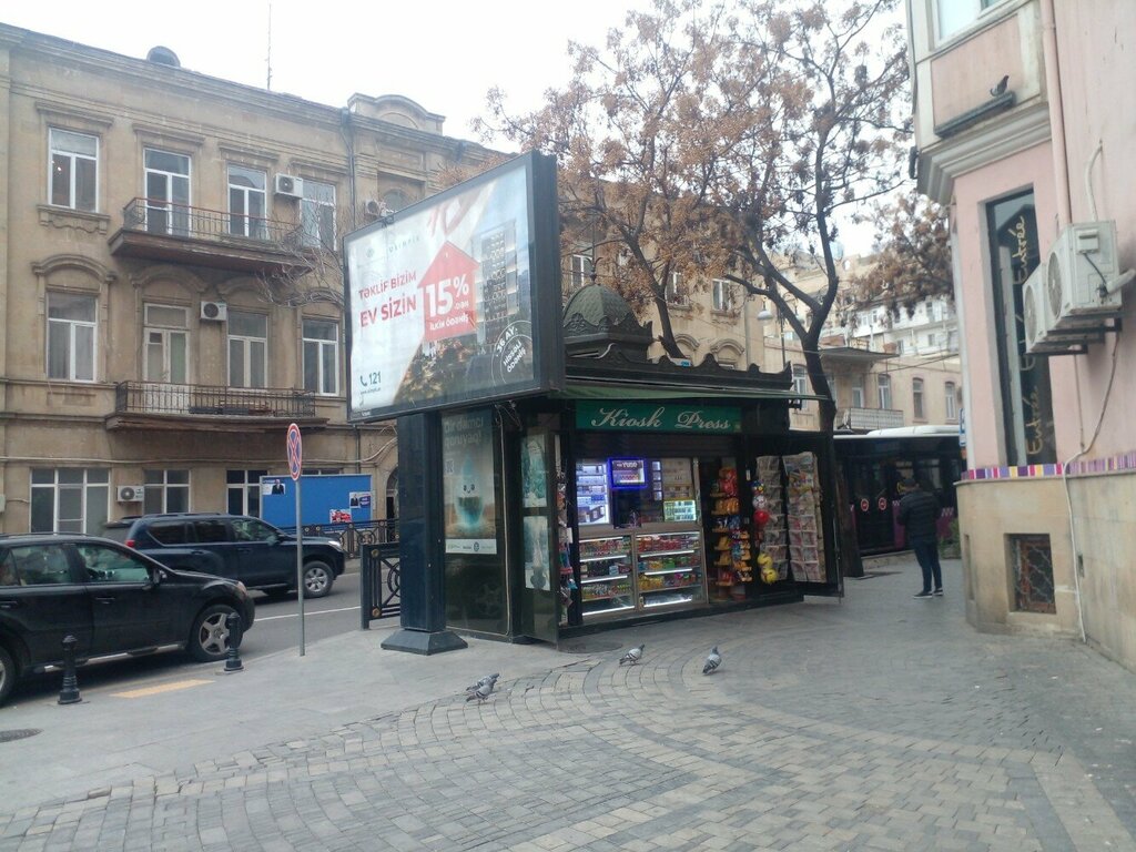 Gazete bayi Kiosk, Bakü, foto