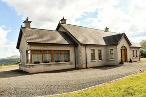Glenshane Country House (Wales, Pembrokeshire, Hill), otel  County Londonderry'den