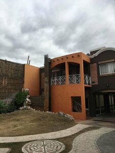 Complejo Abaurrea (Provincia de Mendoza, Departamento Capital, Mendoza, Adolfo Calle), otel  Mendoza'dan