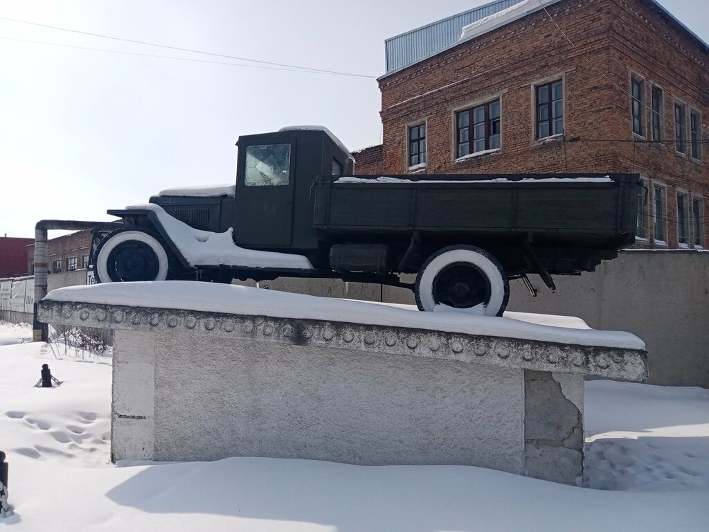 Teknoloji anıtı Грузовик ЗиС-5, Biysk, foto